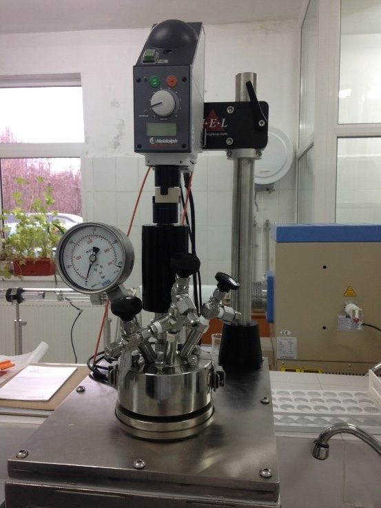 reactor HEL - Institutul Naţional de Cercetare-Dezvoltare pentru ...